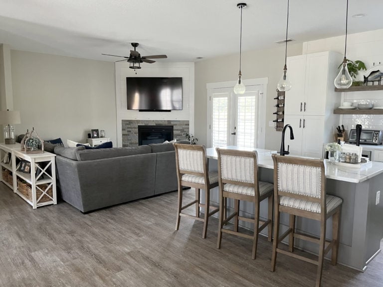 Are Gray Floors Going out of Style? Are They a Good Idea?
