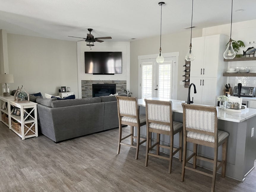 Are Gray Floors Going out of Style? Are They a Good Idea?