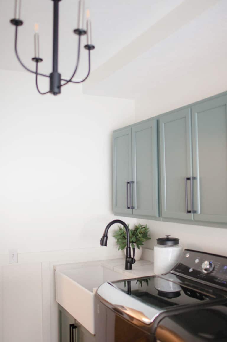 Benjamin Moore Arctic Shadows 1559: Paint Color Review