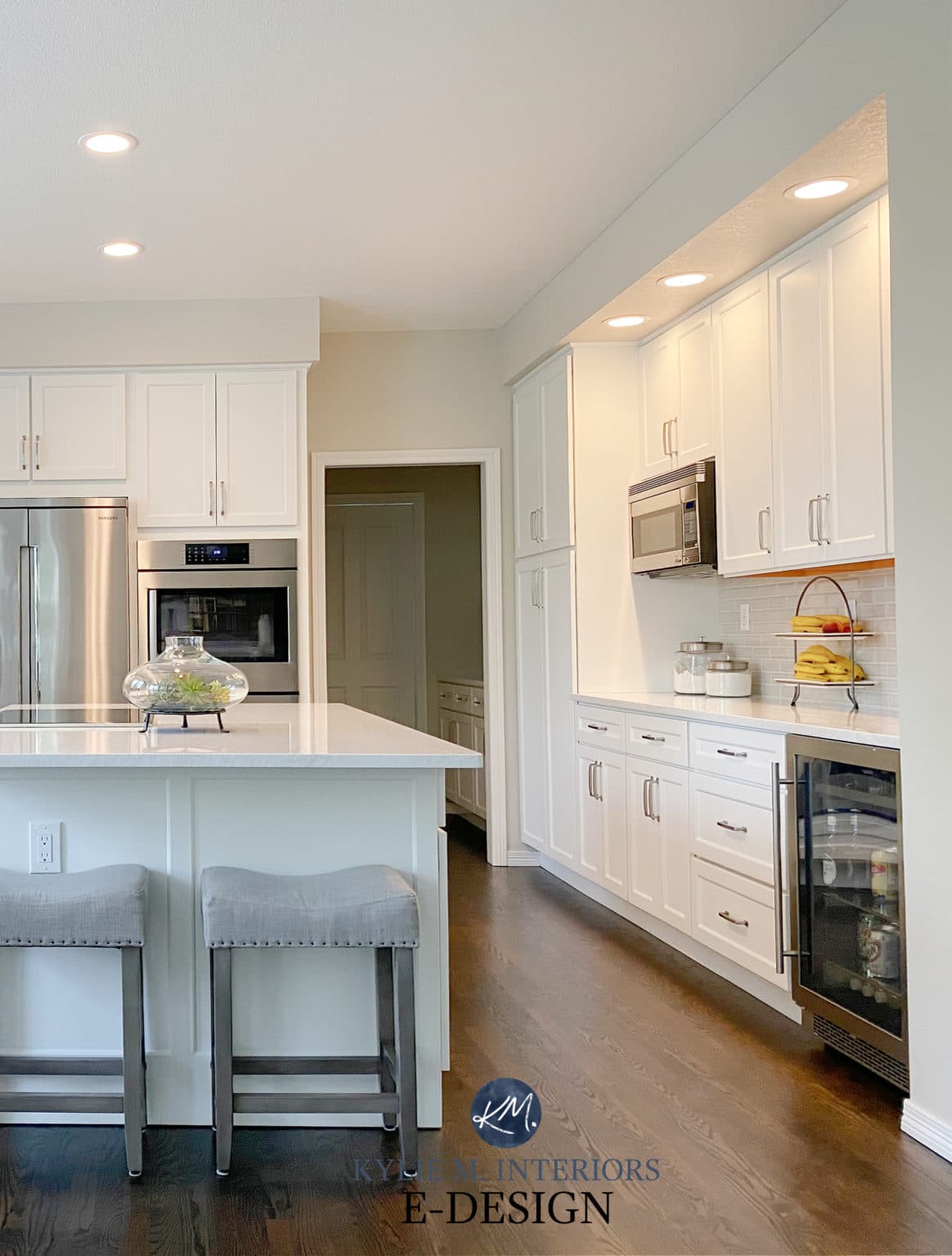2000s Kitchen Update: White Dove, White Quartz & More