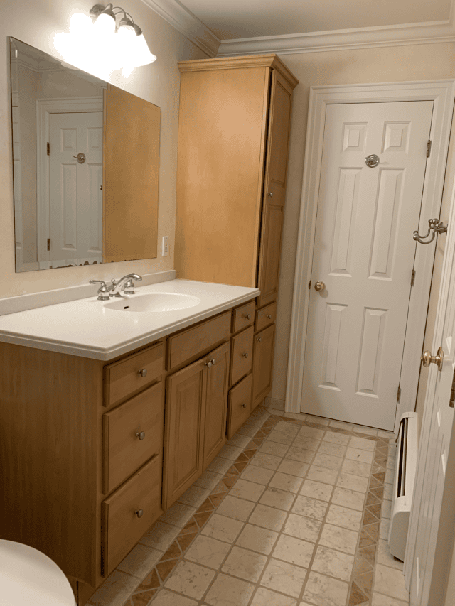 Affordable Ideas to Update Your Outdated 1990s Bathroom