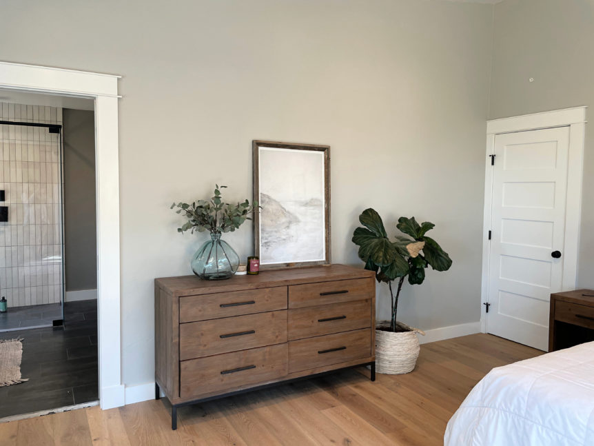 Sherwin Williams Repose Gray (7015): Undertones, LRV, & Real Home Results