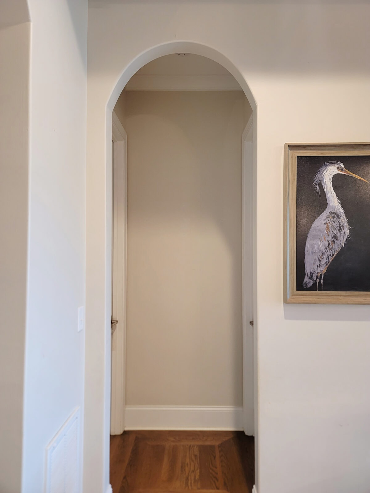 Benjamin Moore Gray Mist & Fog Mist: Paint Color Review