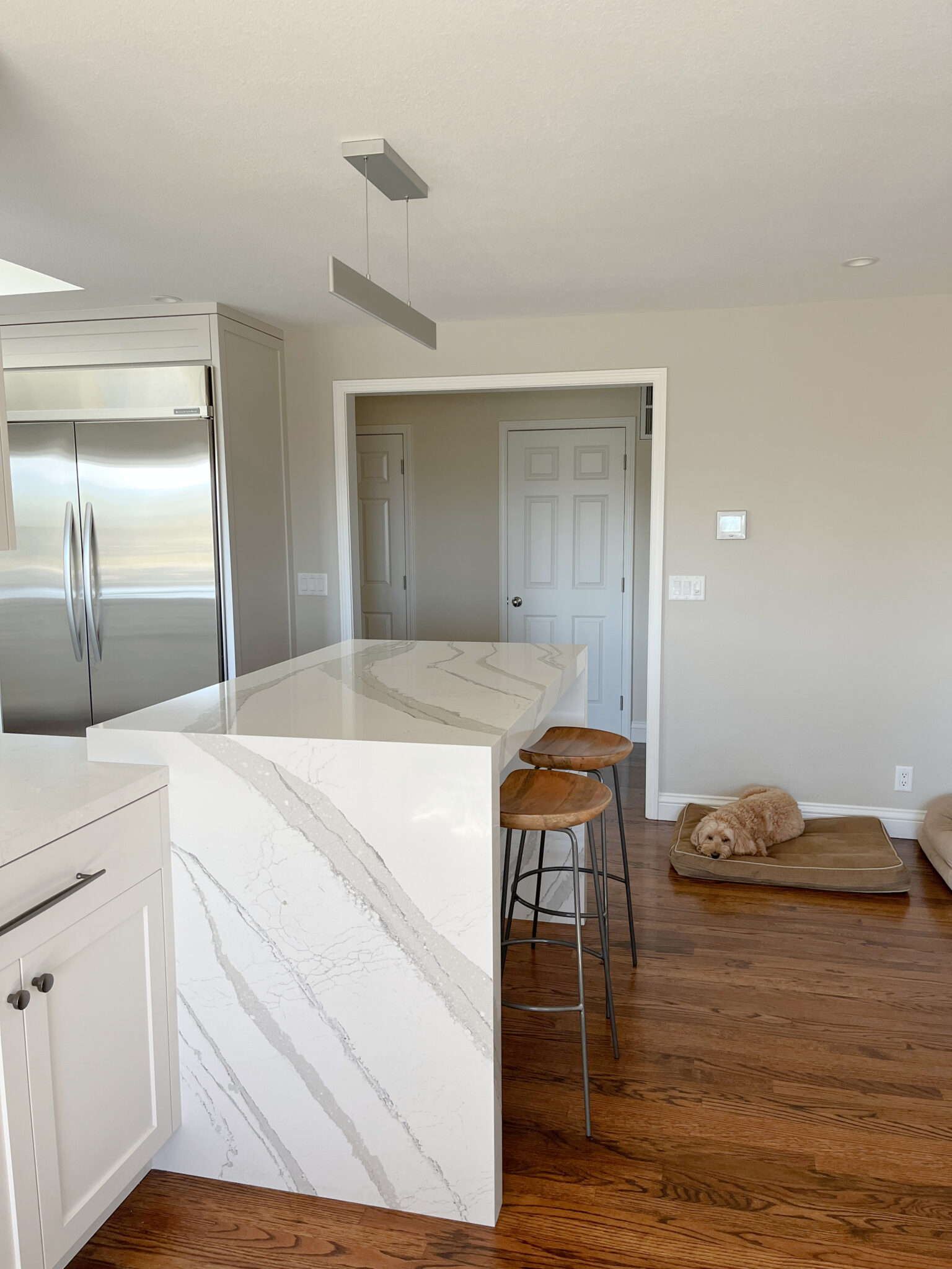 The 15 Best White & Off-White Quartz Countertops (2026)