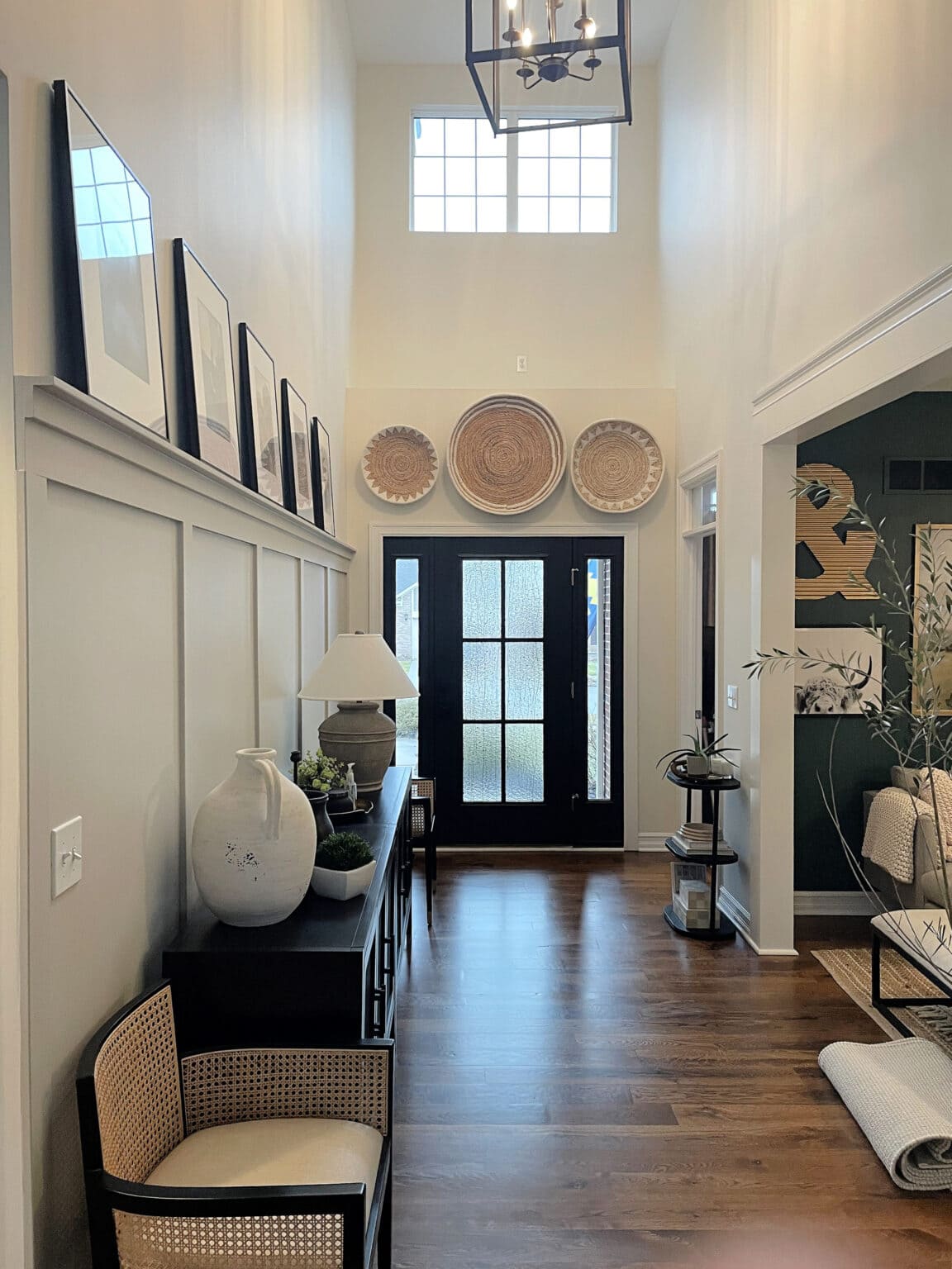 Benjamin Moore's 16 Most Popular Paint Colors (2025)