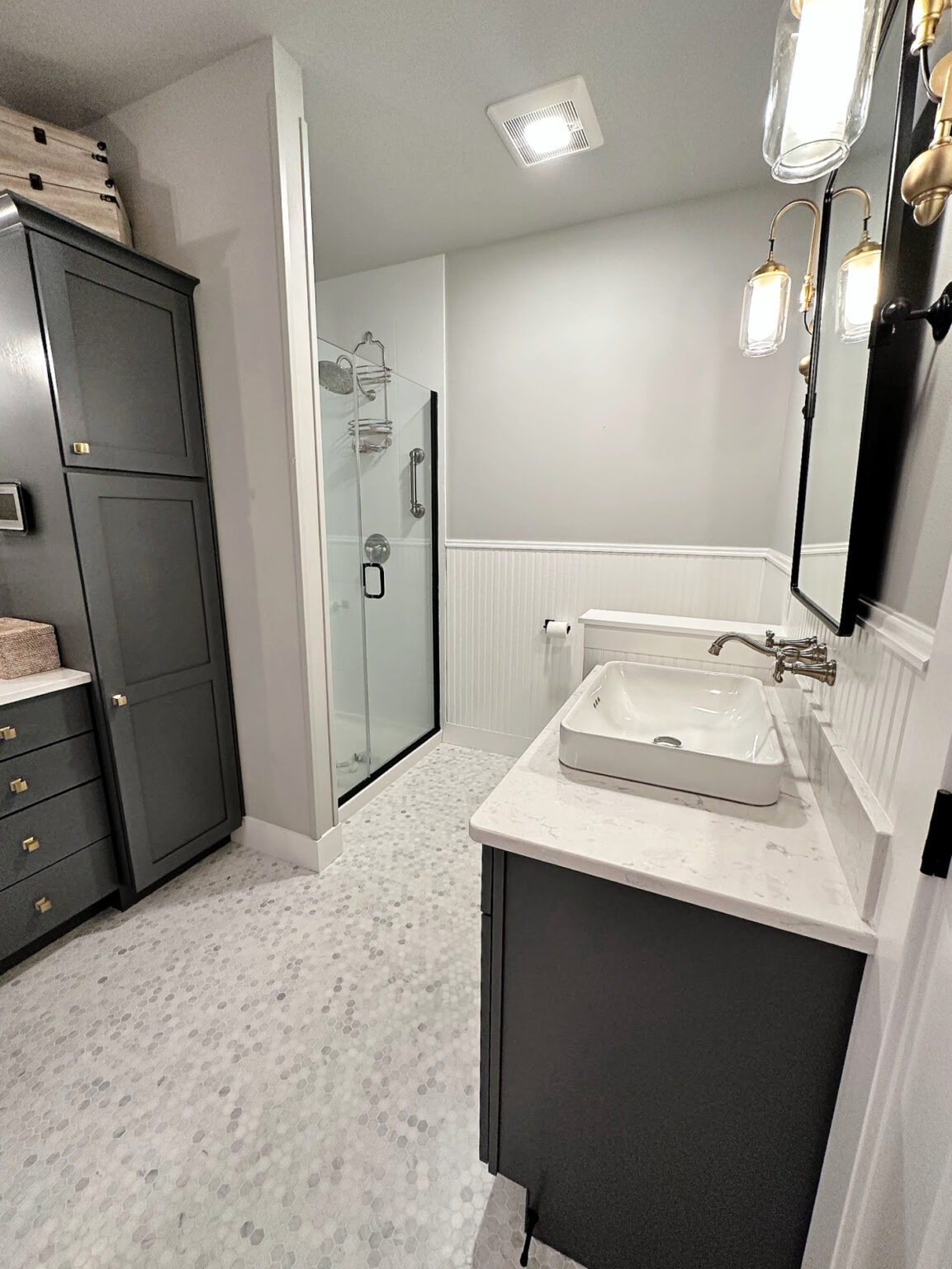 Benjamin Moore Charcoal Slate: Paint Color Review