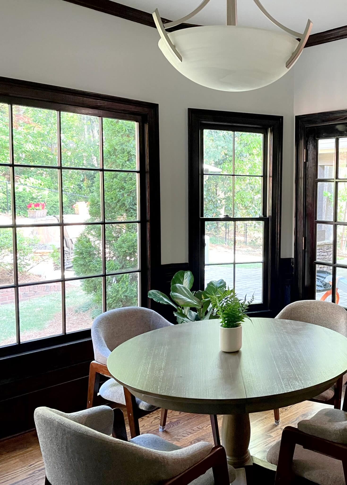 The 8 Best Off-White Neutral Paint Colors With Dark Wood