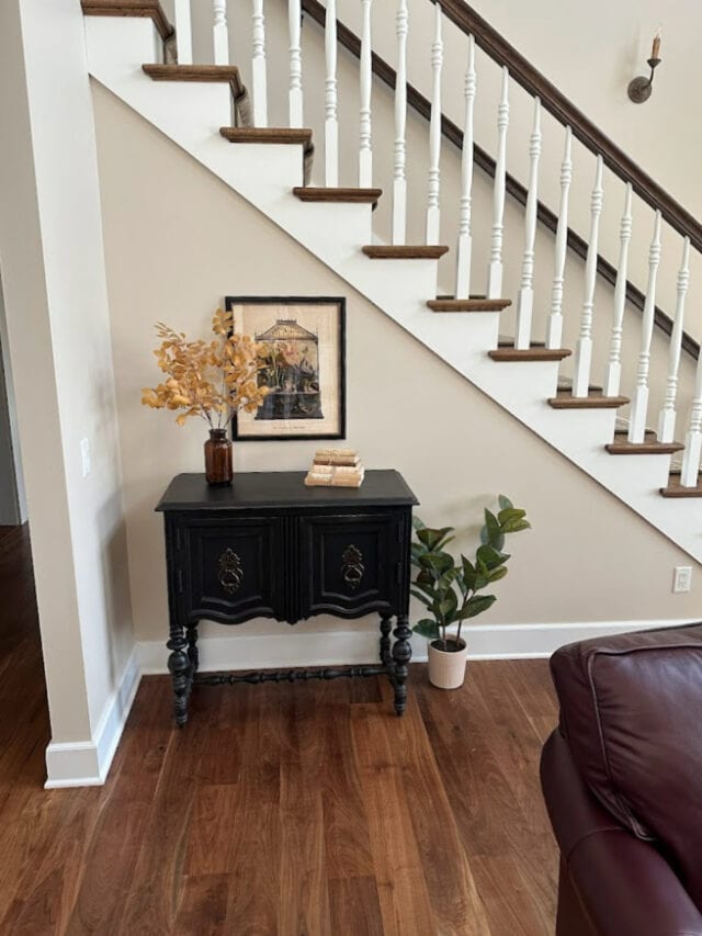 The Best Paint Colors to GO WITH Red Wood Stains: Oak, Cherry, Maple