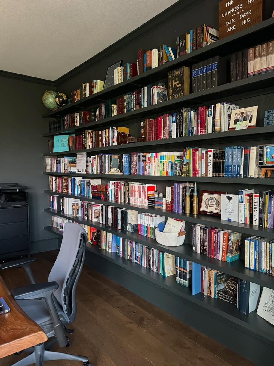 Paint Colors & LRV: A Color Experts Guide