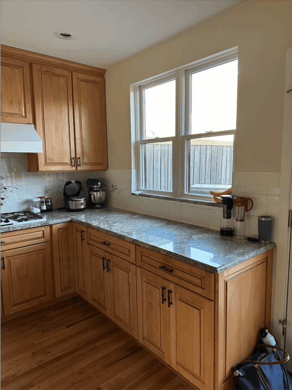 How to Update Green Granite Countertops