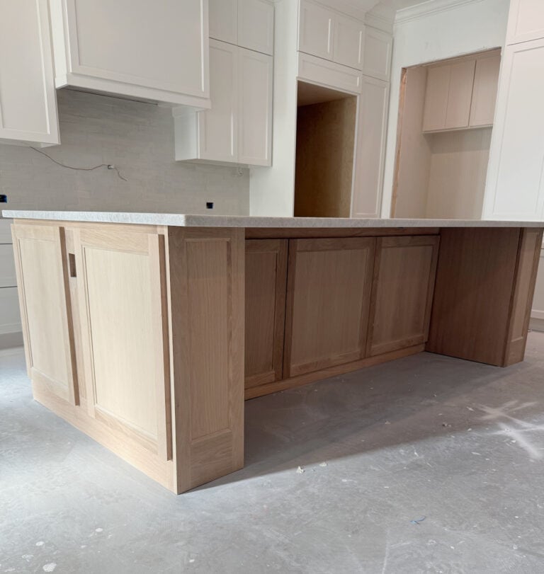 Cashmere Kitchen Ideas for 2026: Cabinets, Colors, Finishes & More
