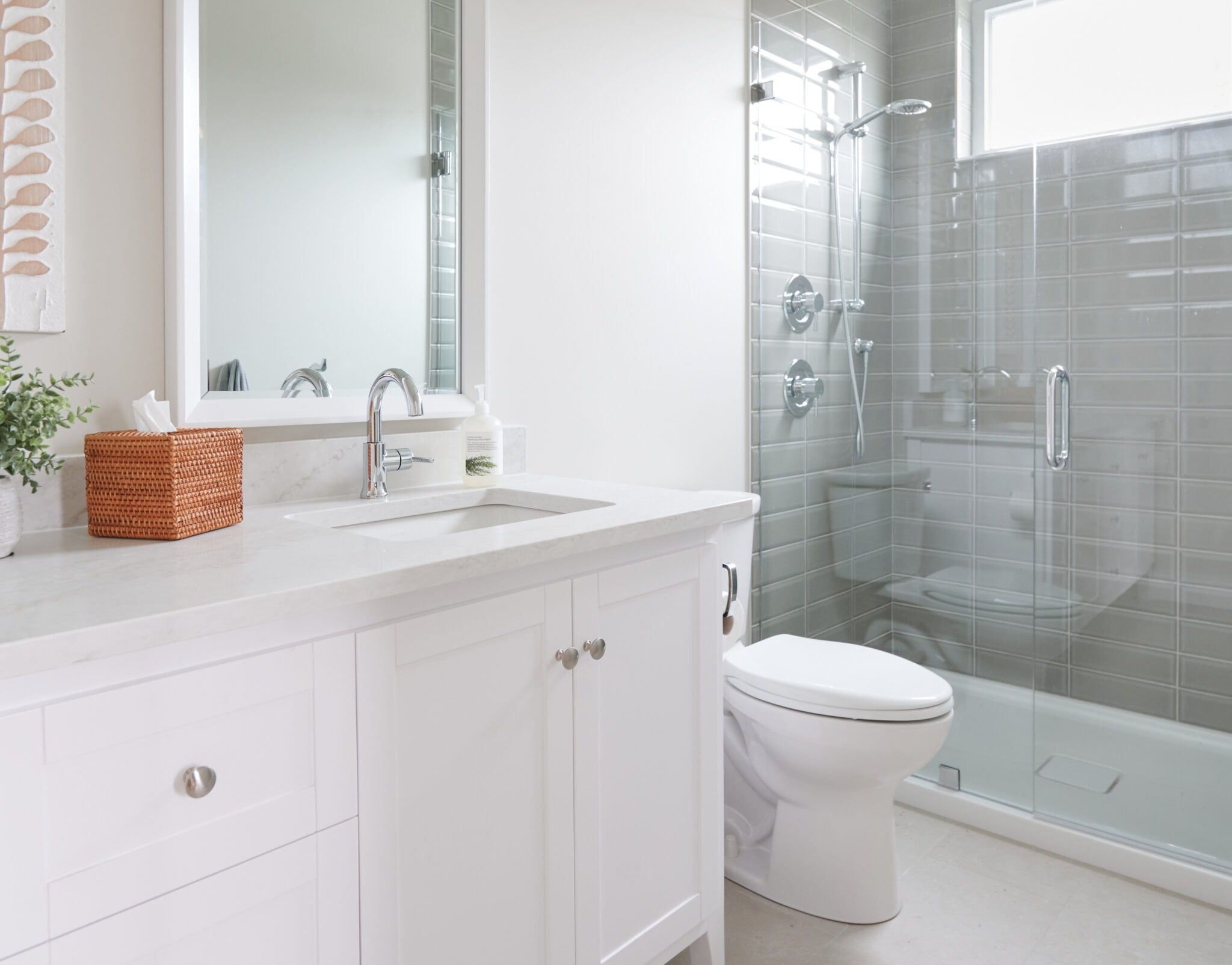 The 15 Best White & Off-White Quartz Countertops (2026)