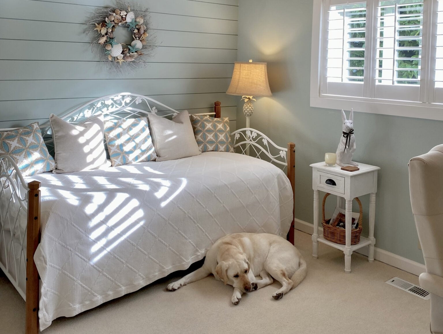 The Best Cool Earth-Toned Paint Colors (Benjamin Moore version)